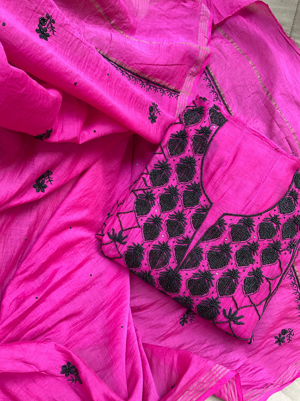 Timeless Elegance in Black & Rani Mulmul Anarkali Set – Karigari Couture
